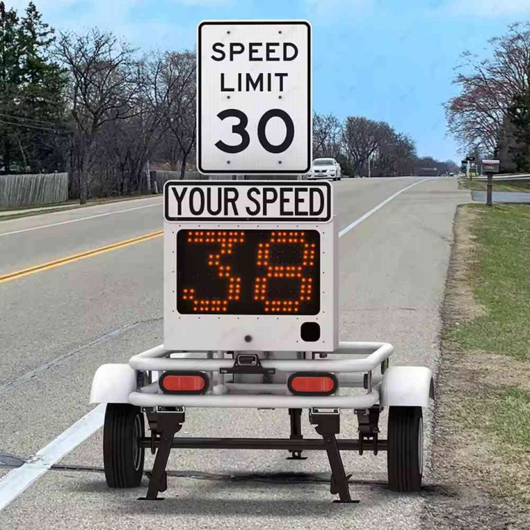 Portable Solar Road Narrowing Warning Traffic Sign IP54 300mm Visual ...