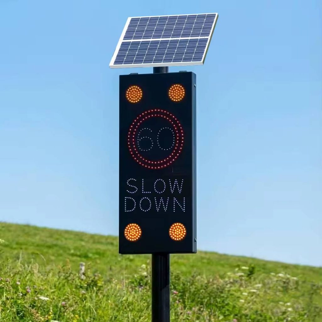 Solar Powered LED Speed radar Digital Warning Traffic Signs IP66 24V ...